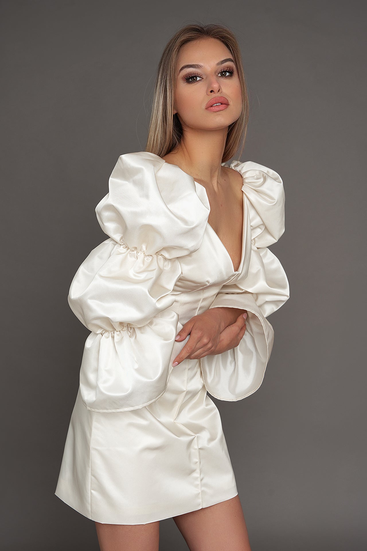 Replica е български бранд за луксозни дрехи с премиум качество. – REPLICA